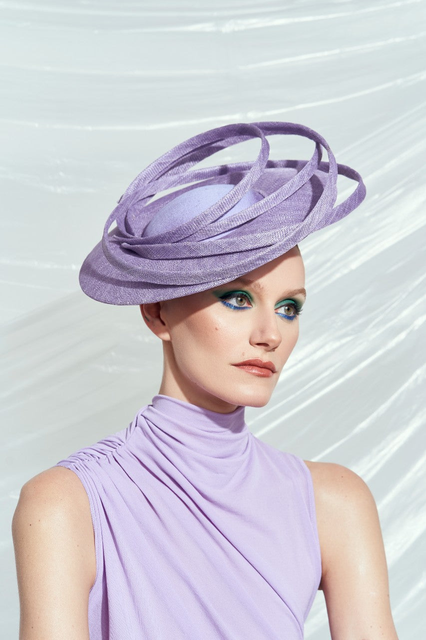 SATURN disc fascinator hat – Filipa Cardoso Millinery