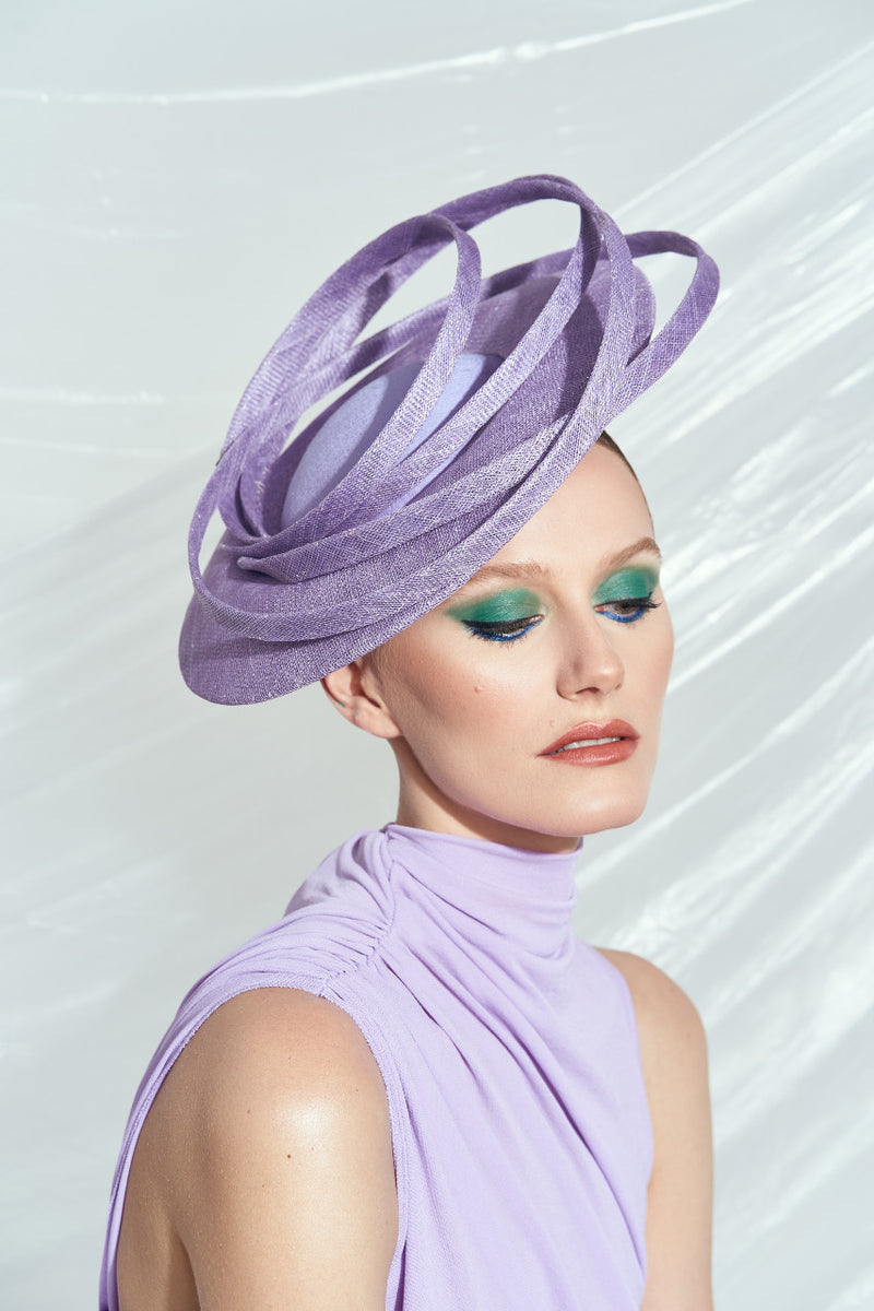 SATURN disc fascinator hat – Filipa Cardoso Millinery