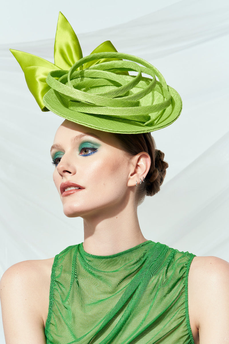 COMET disc fascinator hat – Filipa Cardoso Millinery